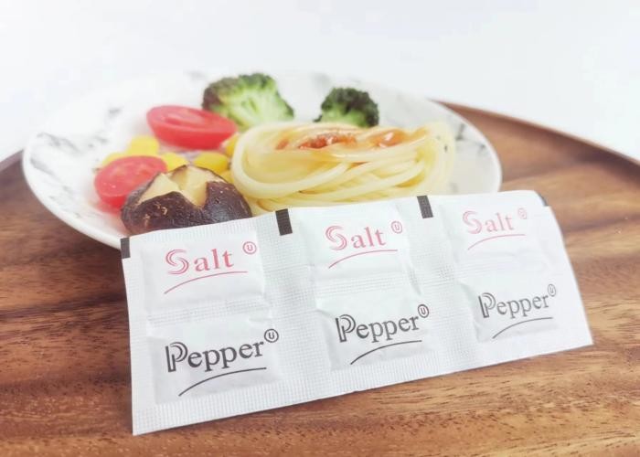 Customizable Individual Condiment Packets With Salt Seasoning