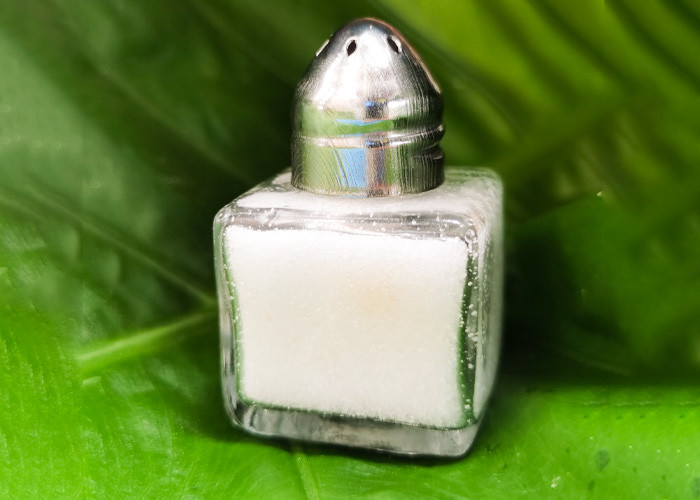 Metalcraft's 17ml Glass Condiment Shaker with Durable Metal Lid: Ideal ...